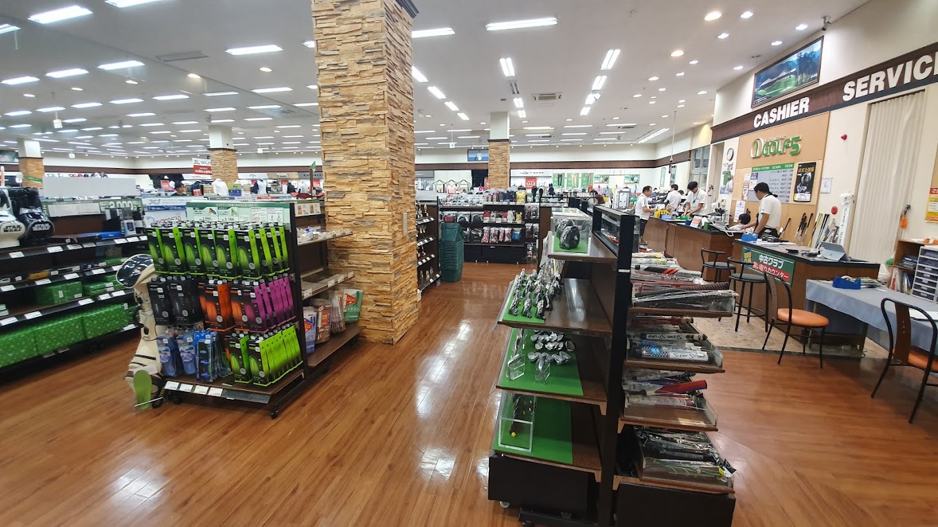 Oita's Best Golf Shops by Travel Editor / Golf in Japan